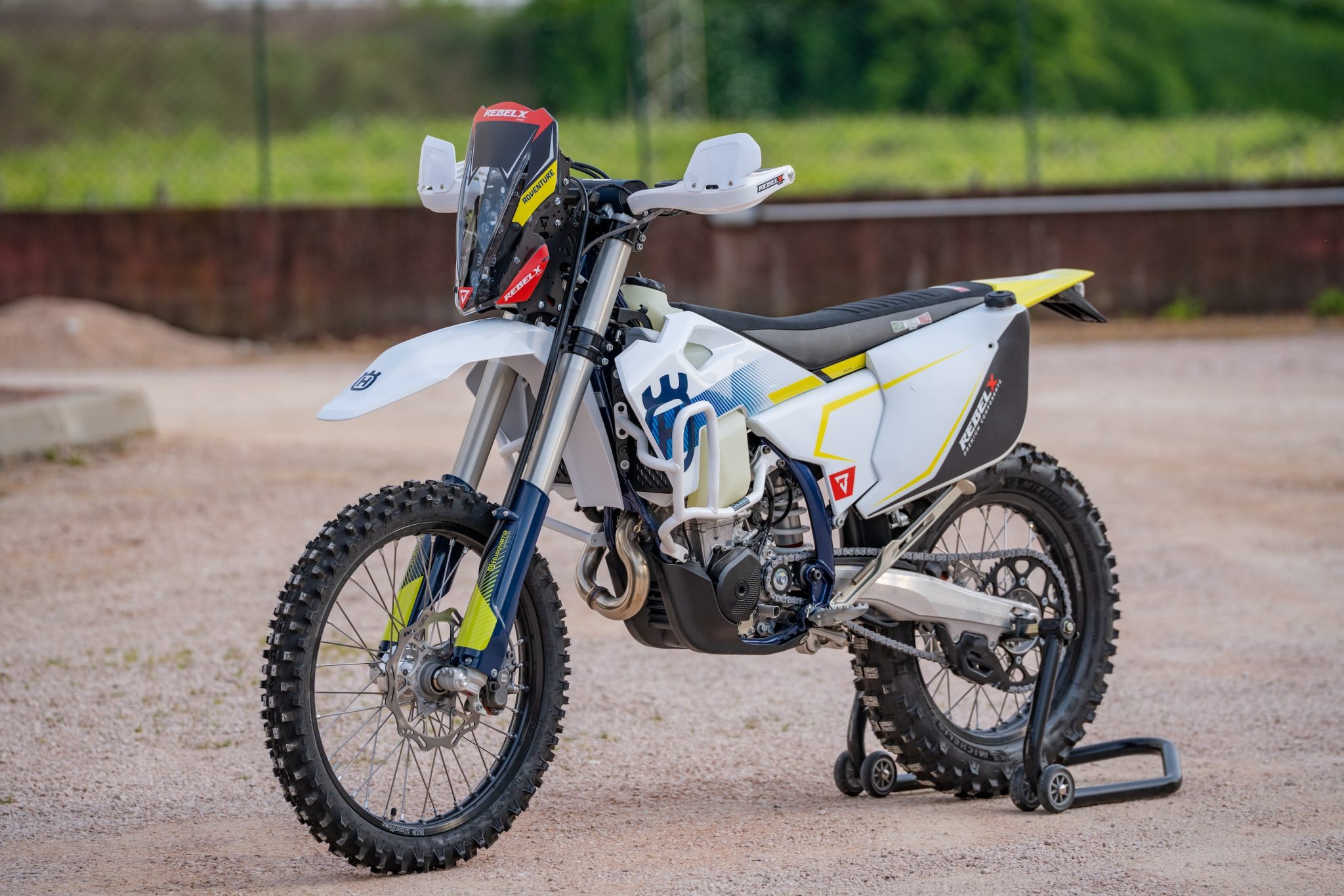 Husqvarna FE 450 / FE 501 Categoría – Outback Motortek España